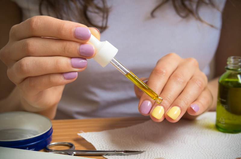 How Long Do Acrylic Nails Last